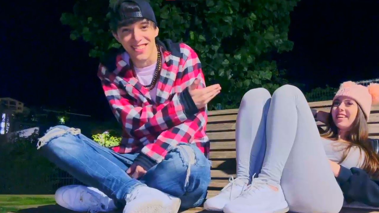 IJENZ Y AgustinUnaplay IRL STREAM NOCTURNO POR ANDORRA CON EL ÑIÑO ...