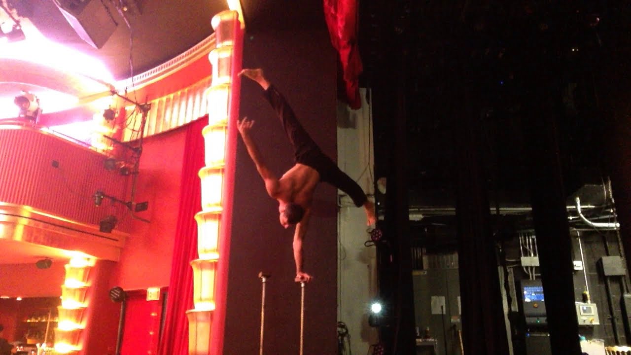 Effortless Entry into One Arm Handstand (2018) - YouTube