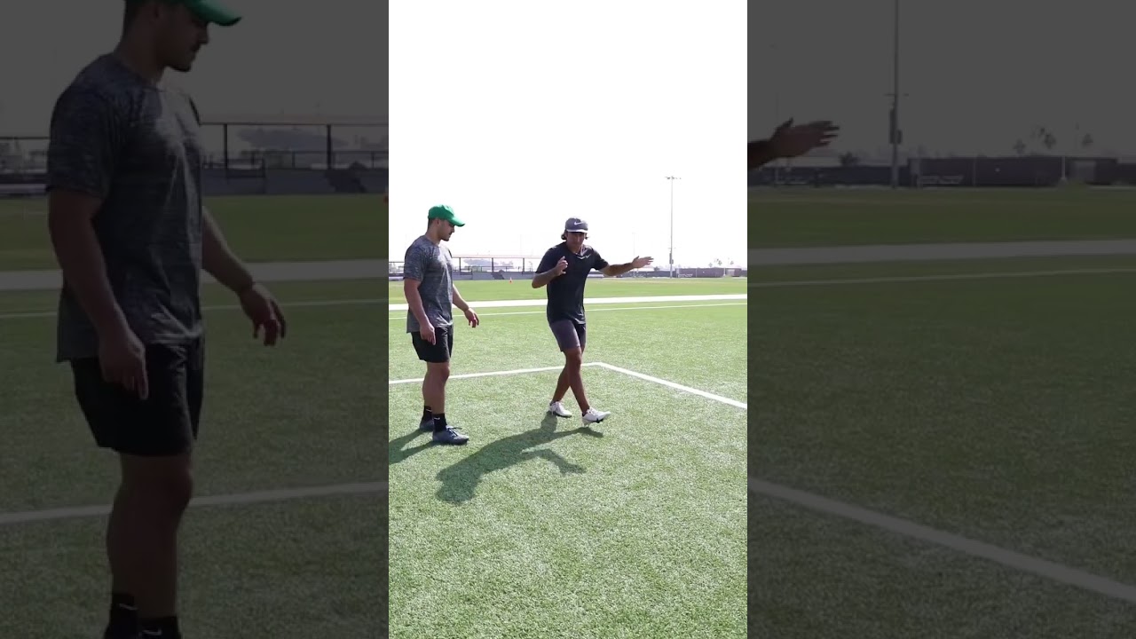 How To Run A SLANT vs. INSIDE PRESS - YouTube