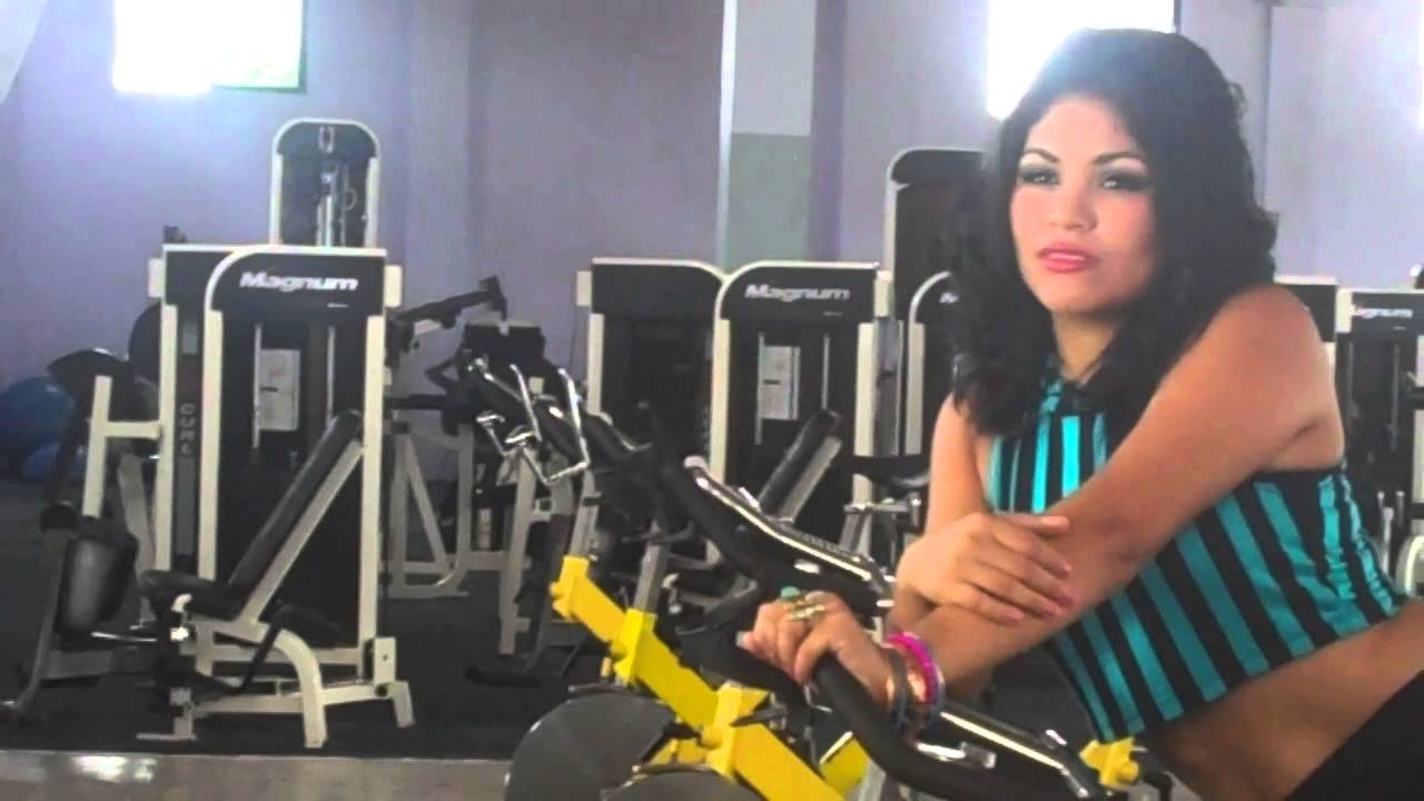 Nayomi - Belize Top Model of The Week- Behind The Scenes Video - YouTube