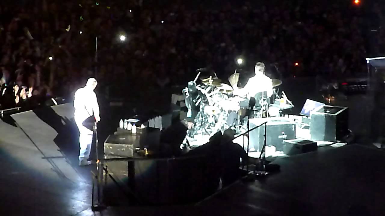 U2 360° Tour - Even Better Than the Real Thing - Denver - YouTube