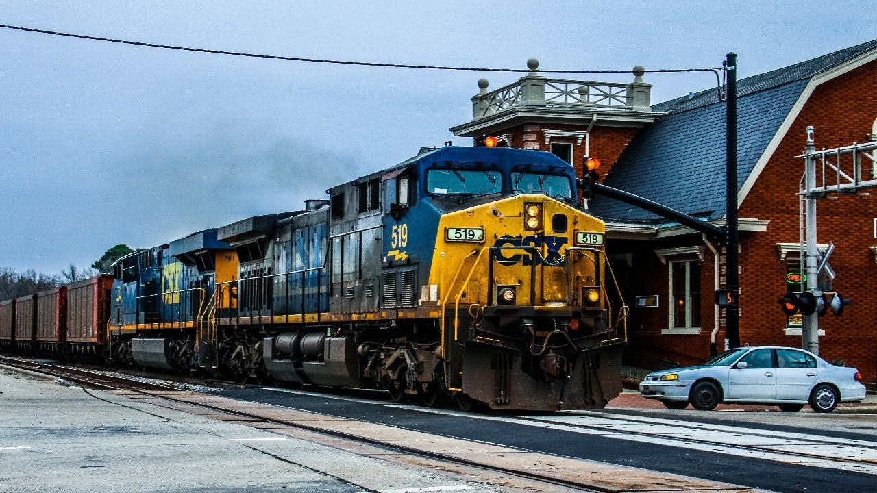 YN2 AC44CW 519 Leads CSXT T384-13 Through Fayetteville With A Sweet K5LA Southbound! - YouTube