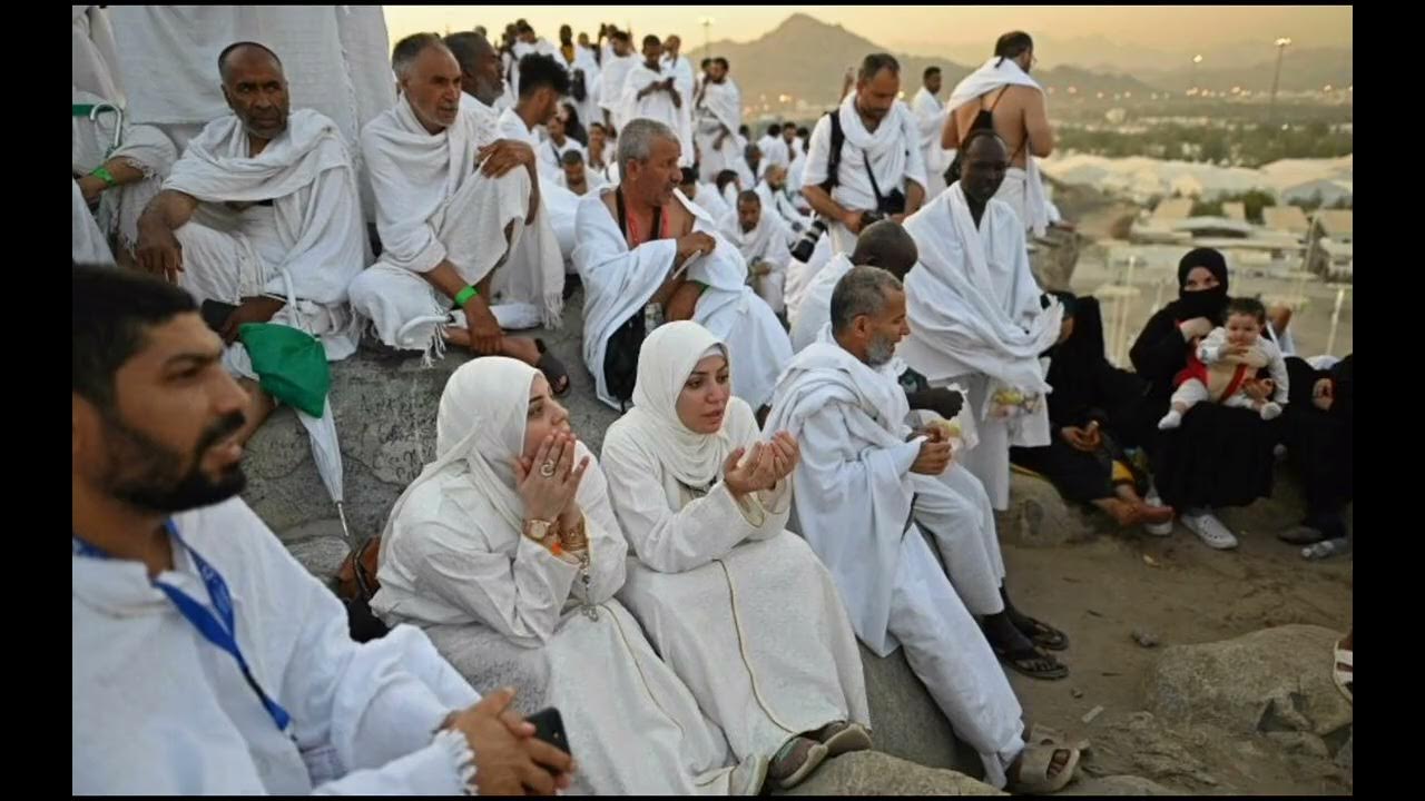 Hajj kalaam ||جس نےمدینےجاناکرلوتیاریاں || zilhajj Qurbani rami || by Hafiza ume salma naz - YouTube