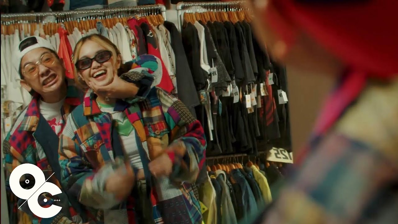 Frizzle Anne, John Roa - Akin Ka Lang (Official Music Video) - YouTube