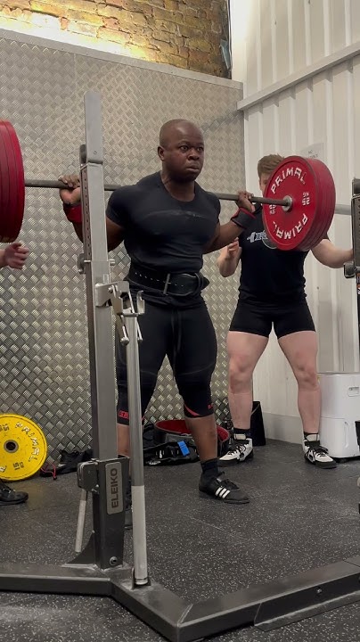 230kg Squat - YouTube