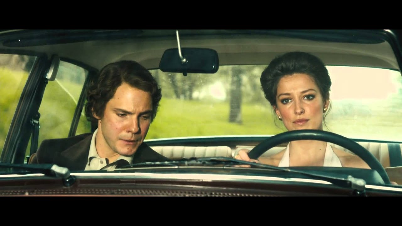 Rush (2013): Marlene gives Niki Lauda a ride or vice versa! - YouTube