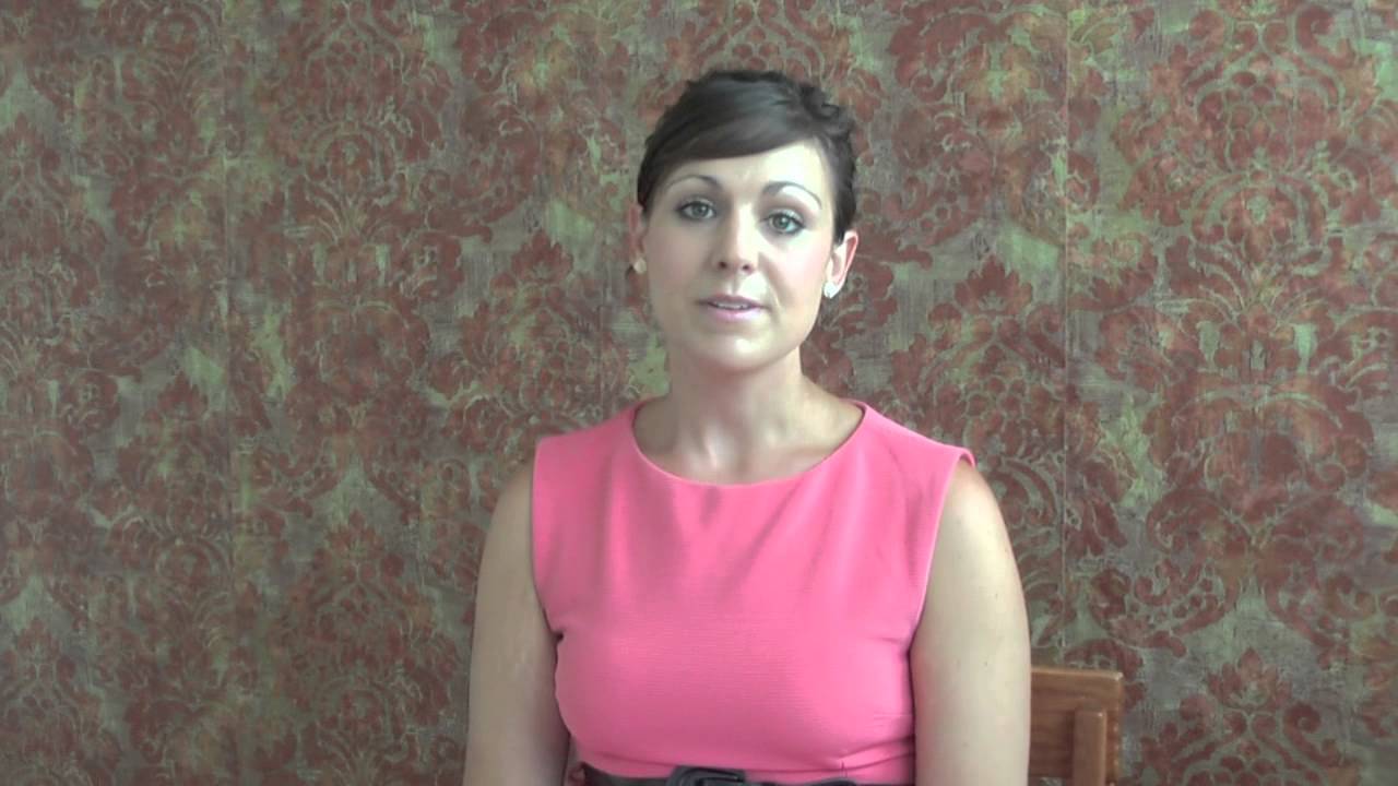 From Auckland to Tauranga and loving it! Sarah Lanigan's story - YouTube