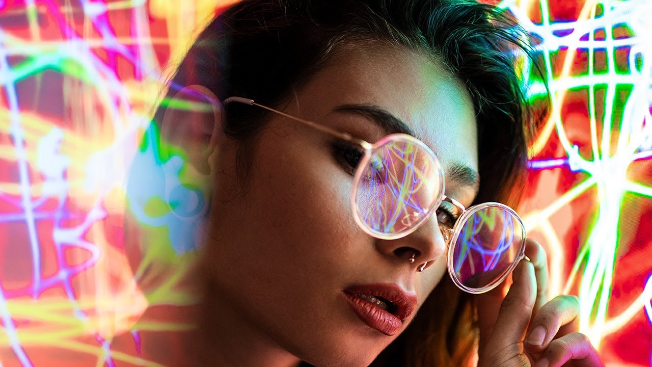 How To Shoot AMAZING portraits FROM HOME (2020) - YouTube