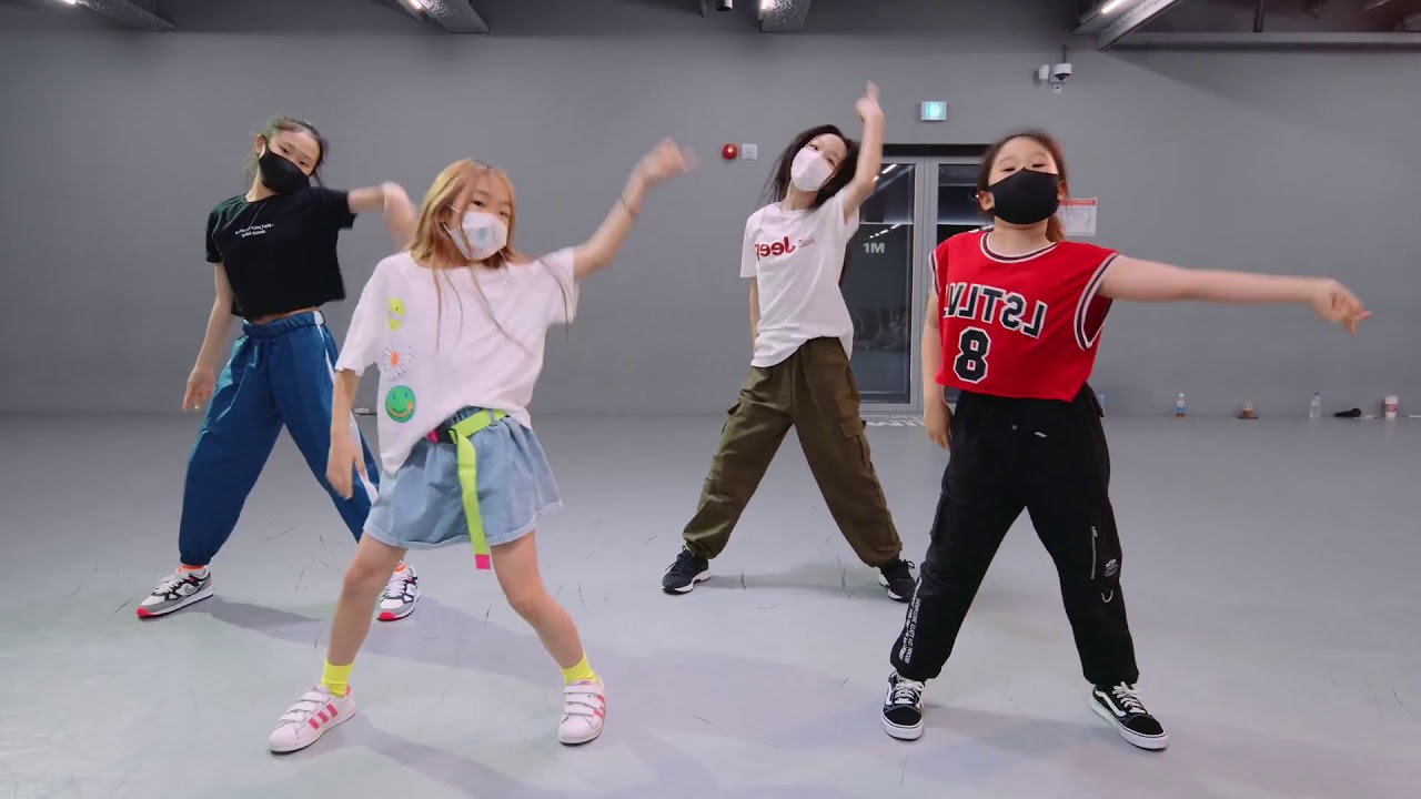 ]MIRRORED] Meghan Trainor - Me Too / Tina Boo Choreography - YouTube