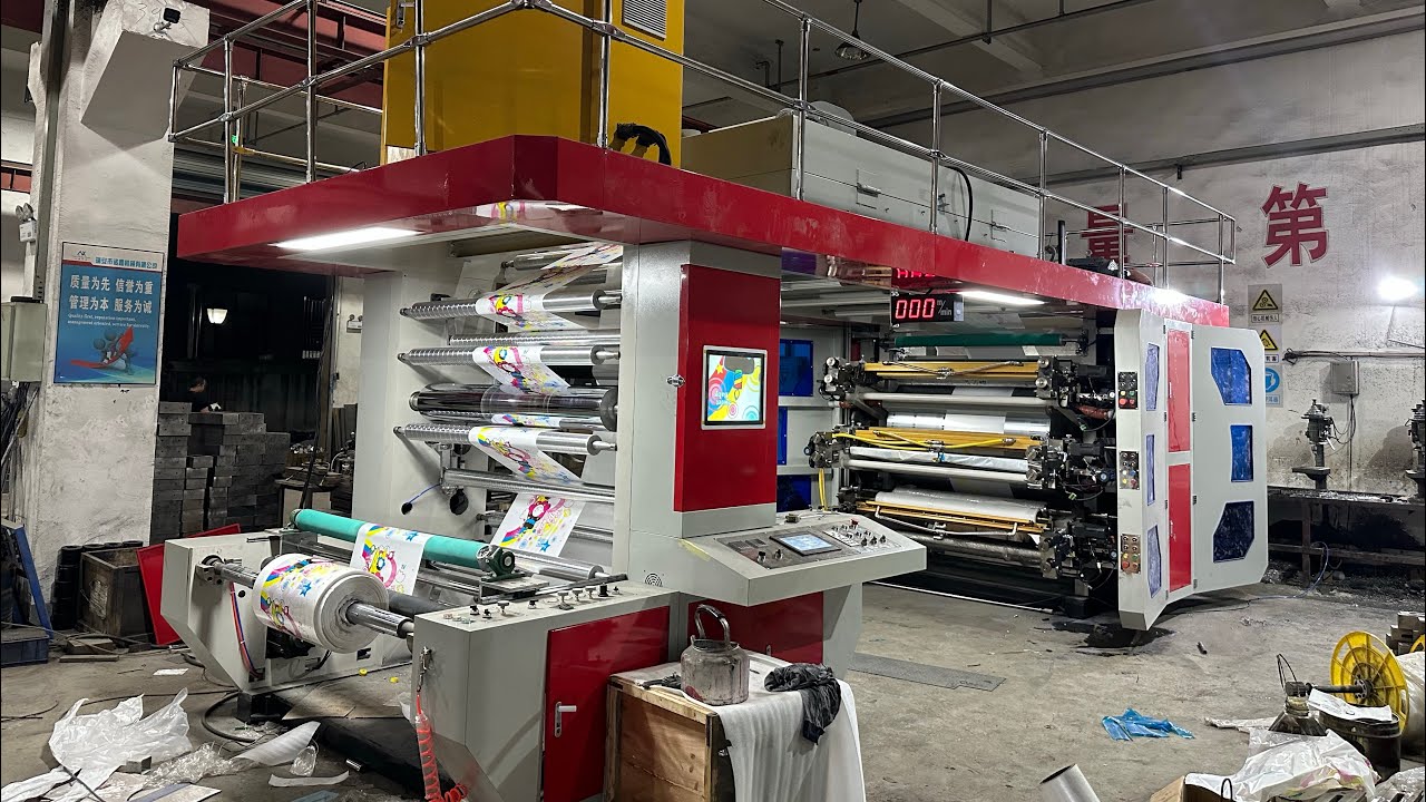 Center drum 6 color flexo printer for plastic - YouTube