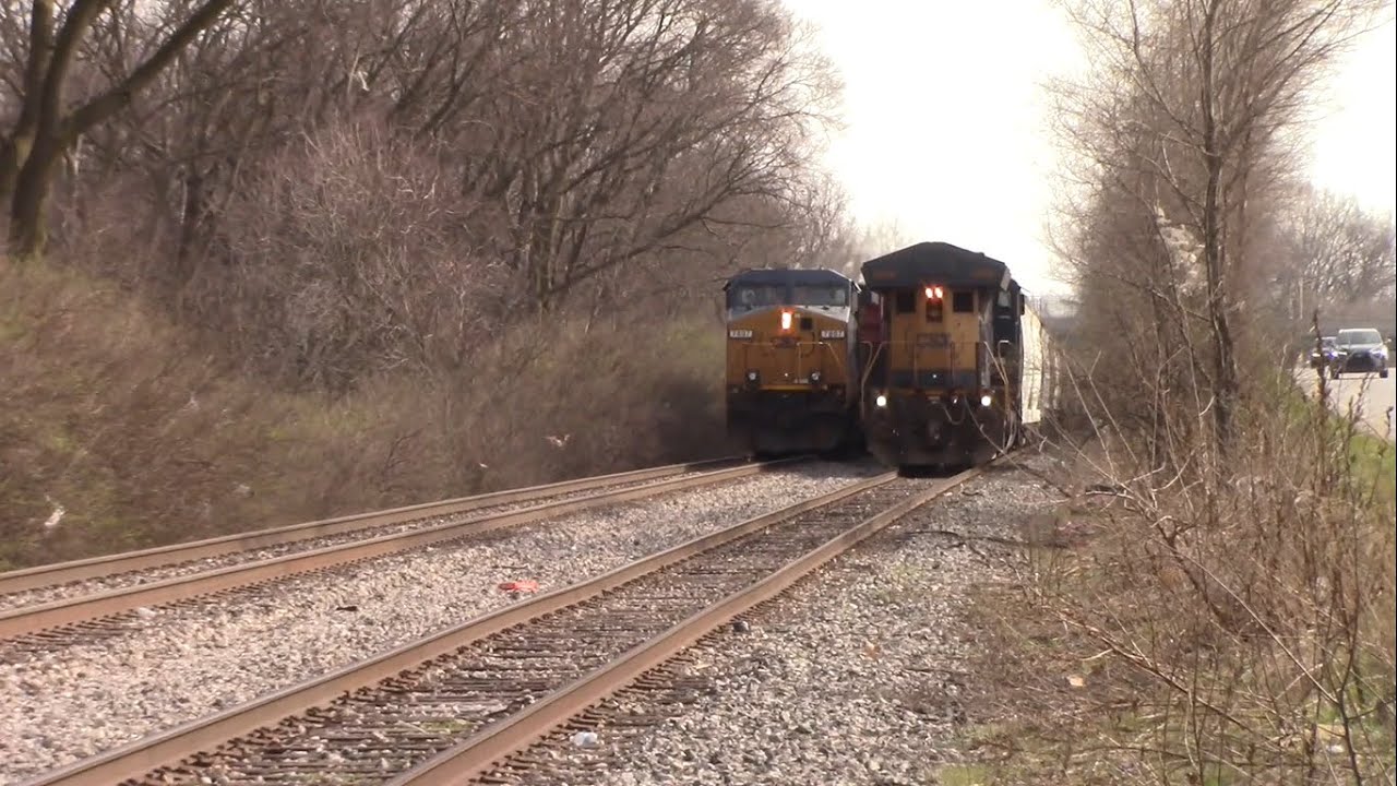 CSX M644 (CSX 3306) and CSX Y201 (CSX 7807) Working Side-by-side in Lafayette, Indiana - YouTube