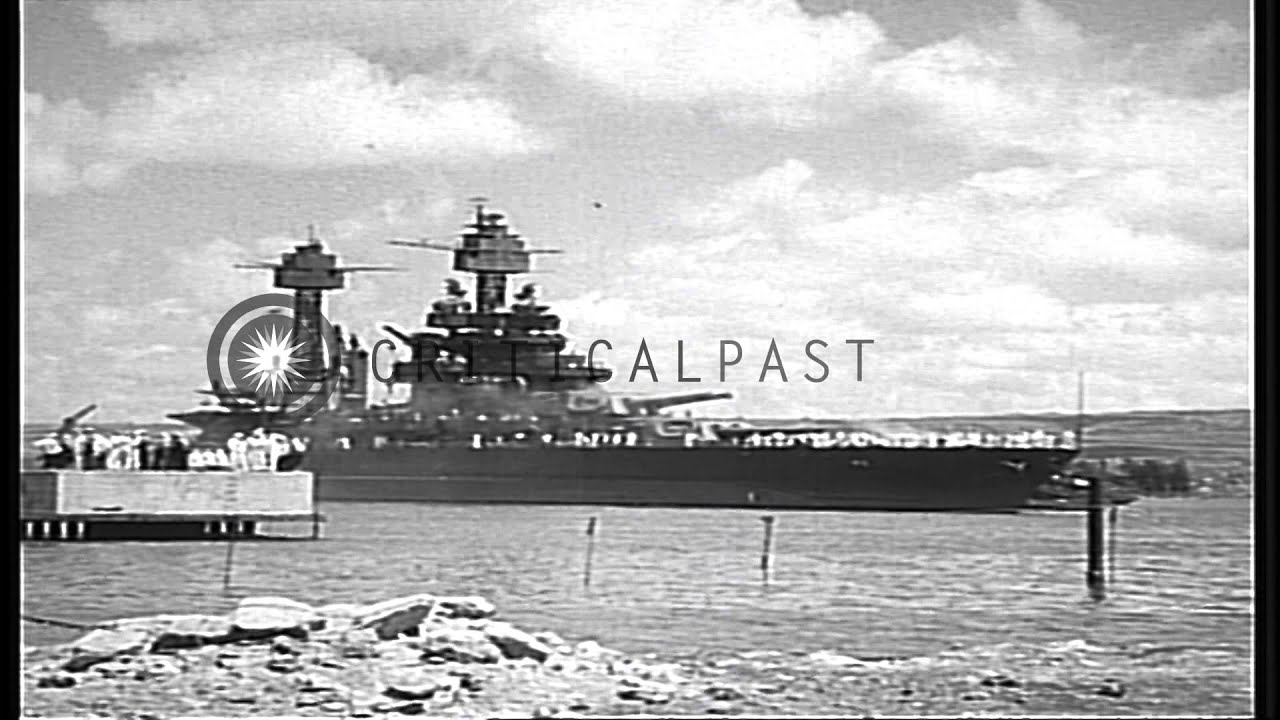 The Battleship, USS Colorado (BB-45) entering Pearl Harbor, Hawaii ...