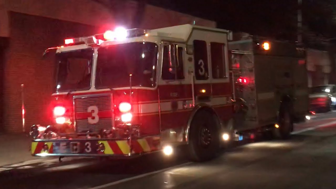 Reading Fire Deptartment Engine 3 Responding - YouTube