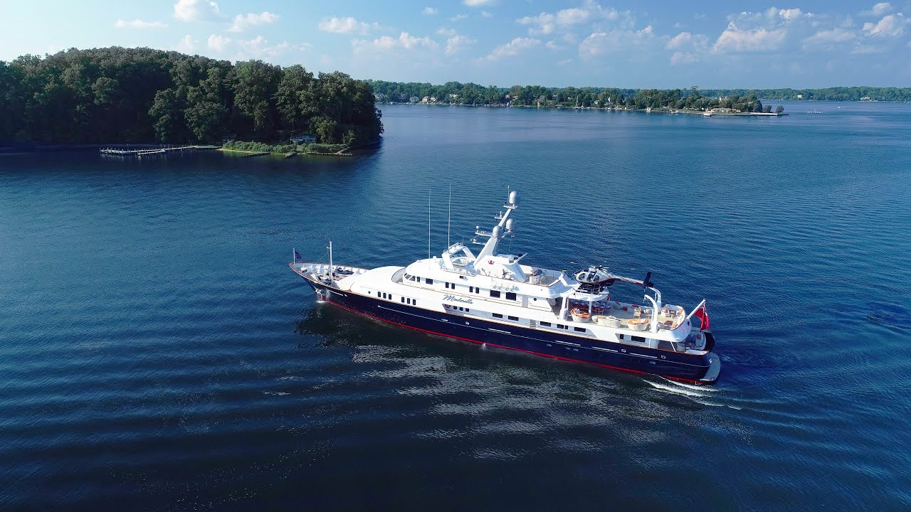 Tour Classic Feadship Yacht Minderella - YouTube