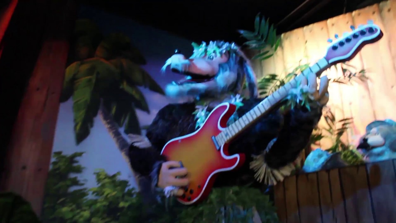 "Blue Moon" Jungle Jamboree Animatronic Band Castle Fun Park Abbotsford ...