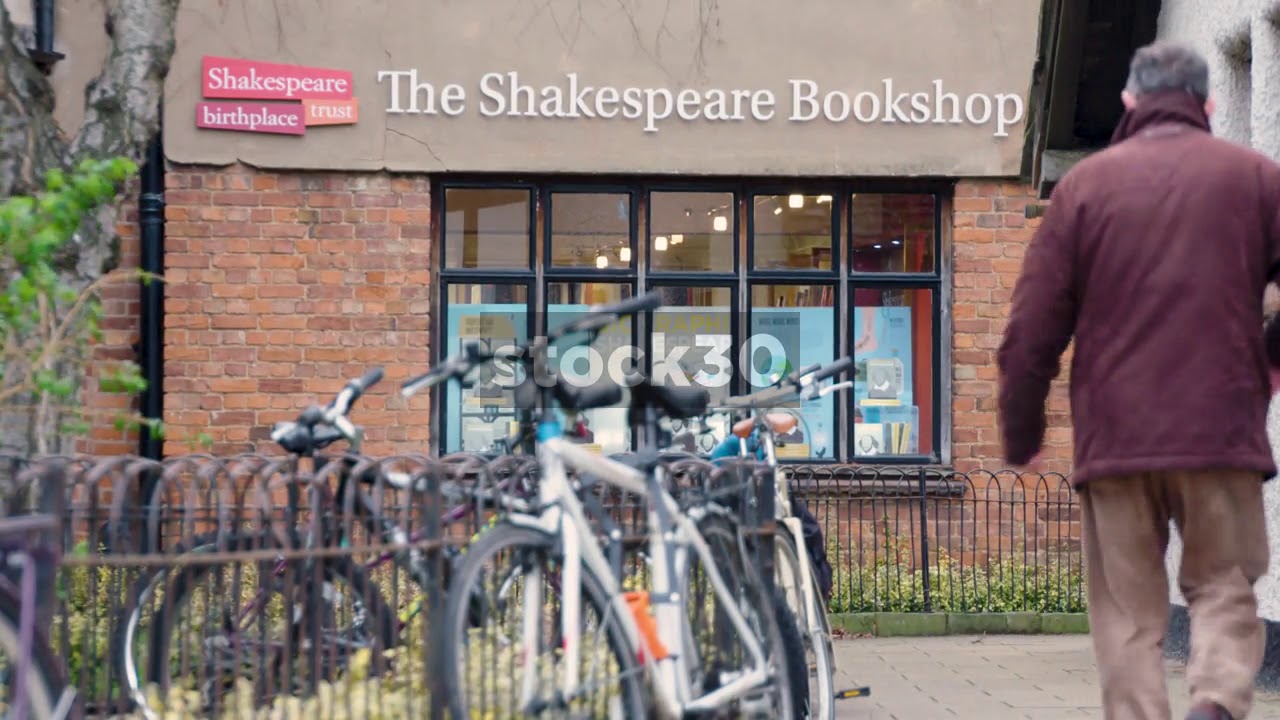 The Shakespeare Bookshop In Stratford-Upon-Avon, UK - YouTube