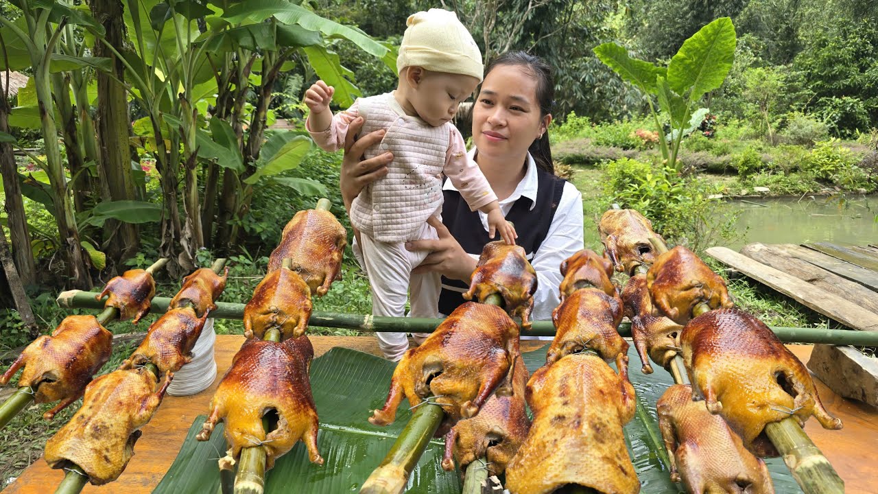 Farm Girl Roasts 7 Whole Ducks Over Wood Fire | Outdoor Cooking with Lý Thị Ca - YouTube