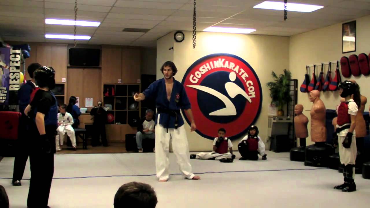 Karate - Sparring (points) - Phoenix Arizona - YouTube