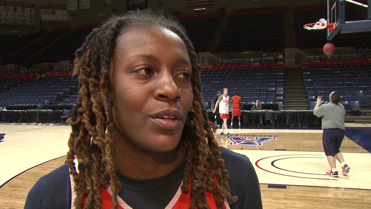 Brian Higgins & Gabby Cooper Preview playing UConn - YouTube