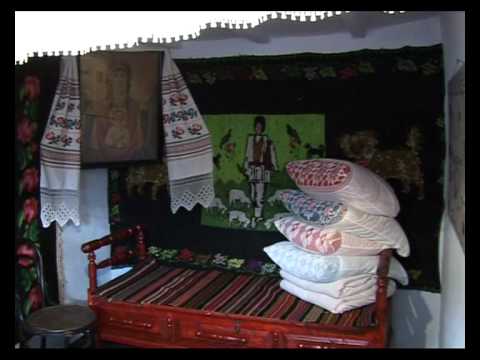 Muzeul Vatra Stramoseasca din Vatici.mp4 - YouTube