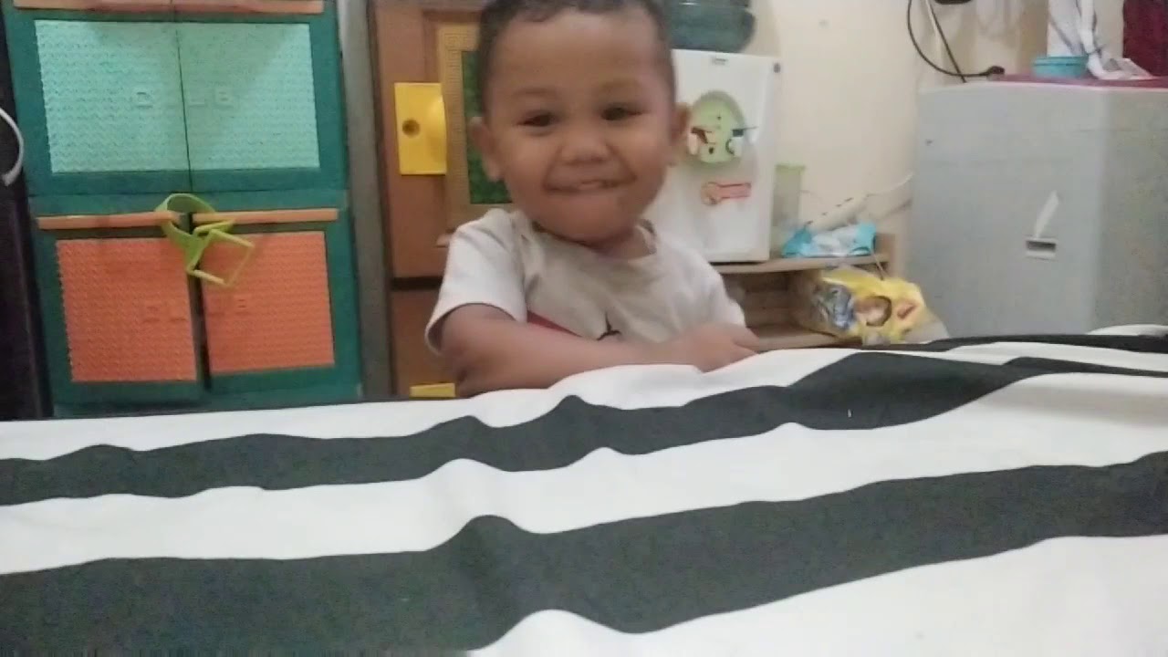 GOKIL ABIZZZZ! BOCIL SADAR KAMERA , heboh...!!!! - YouTube