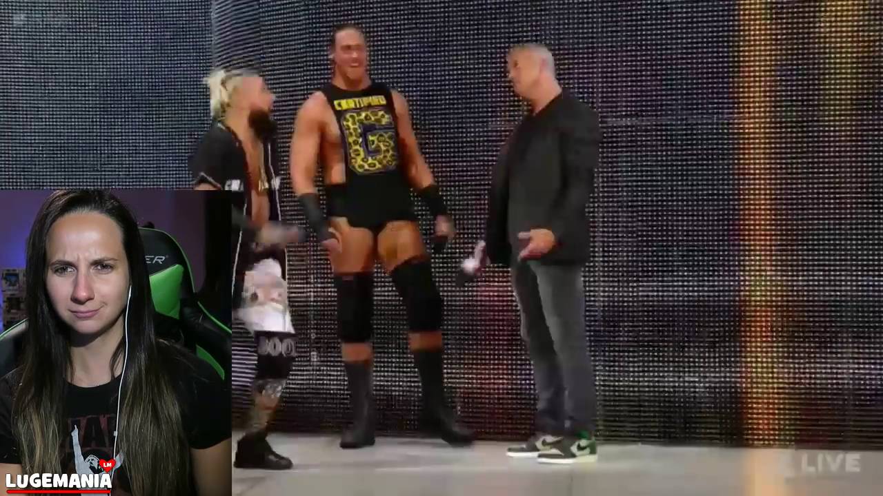 WWE Raw 6/20/16 Shane O Mac and Enzo Dance Off - YouTube