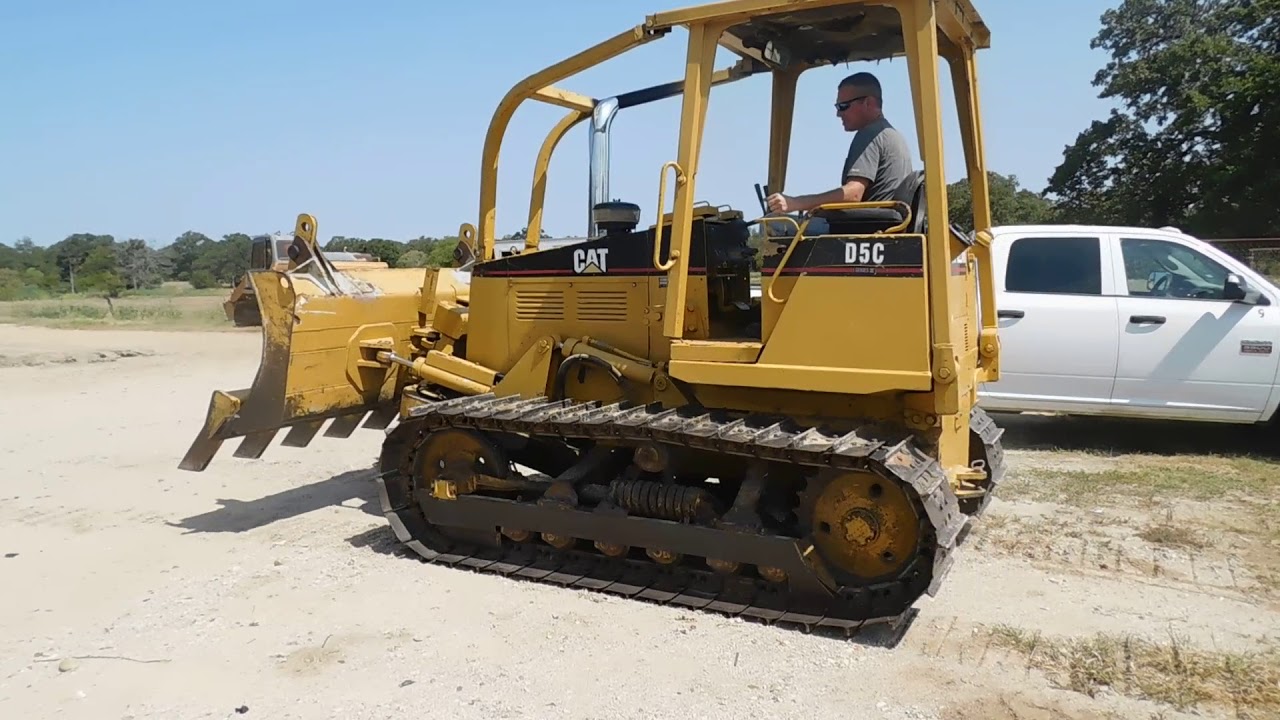 8411 D5C SERIES III DOZER W/ROOT RAKE - YouTube