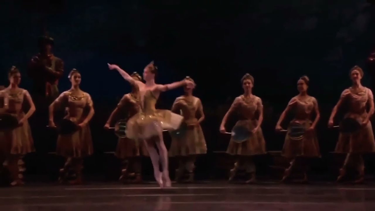 LA BAYADÈRE - Gamzatti Variation - Act 2 (Natalia Osipova - Royal ...