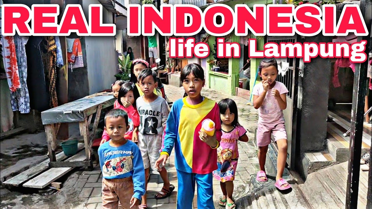 LIFE in LAMPUNG | WALK in ENDLESS ALLEY at BANDAR LAMPUNG CITY ...