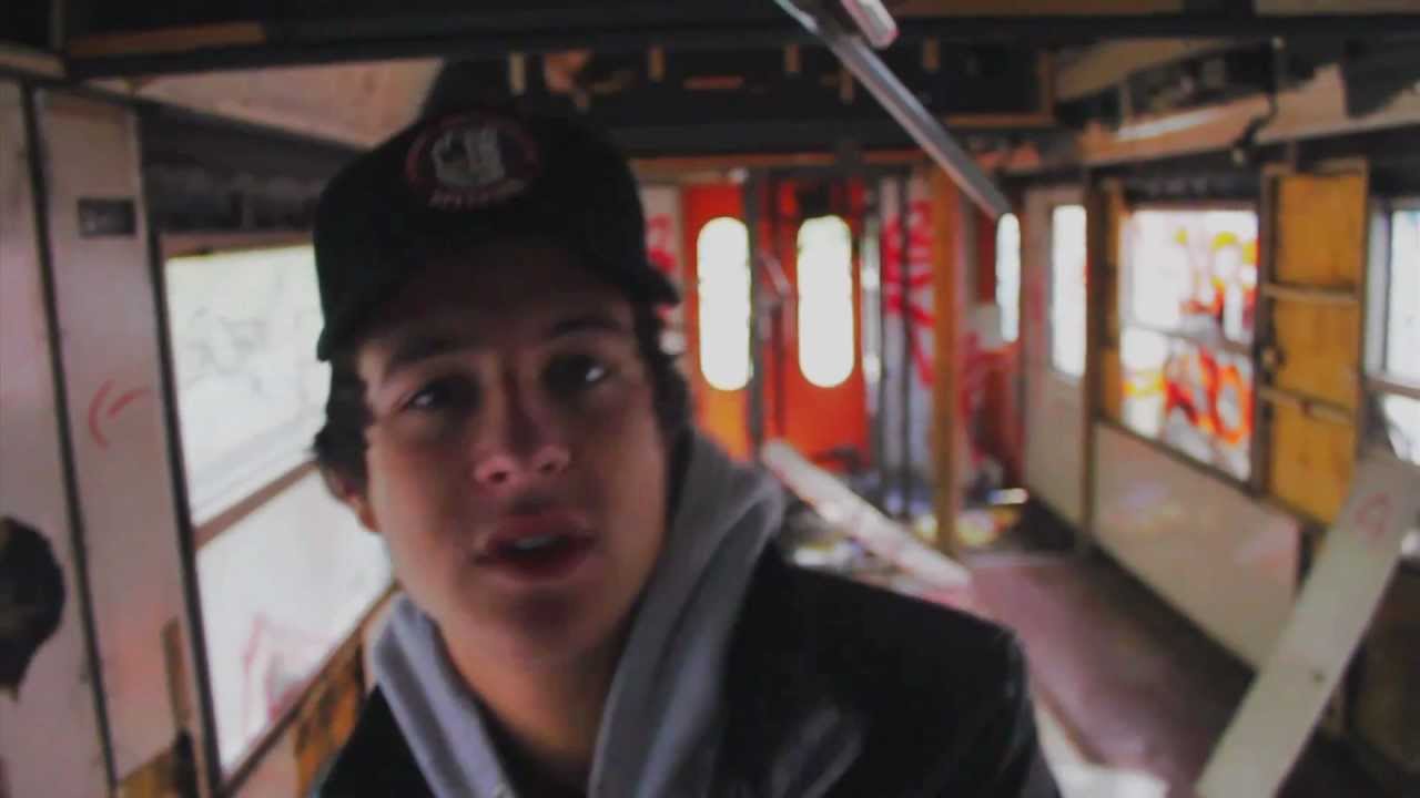 Nekfeu & Alpha Wann [1995] - Dans Ta Réssoi - YouTube