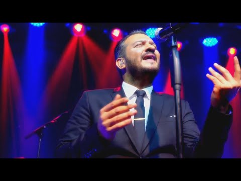 Θοδωρής Βερλής - Επειδή Με Αγαπάς Live