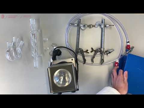 Chemical/Laboratory Techniques: Reflux setup - YouTube