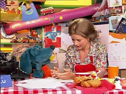 Gertrude a "Colazione con Peo" 3 - YouTube
