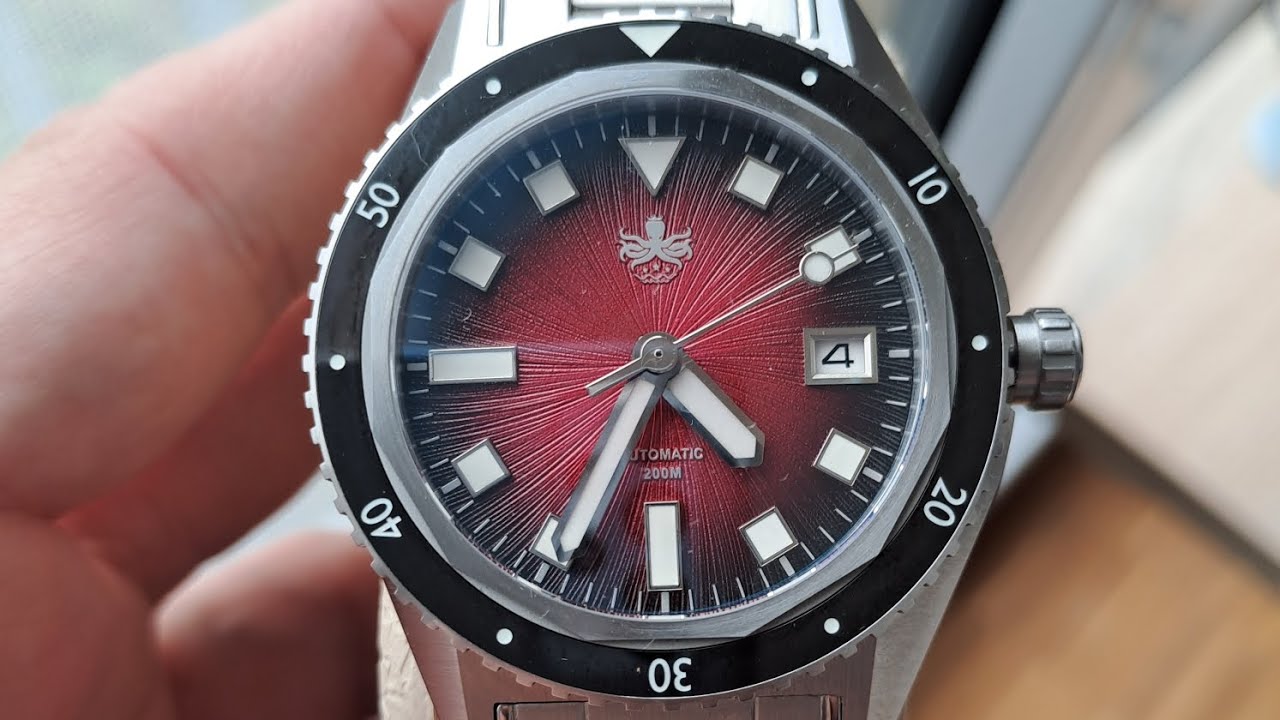 Phoibos Argo - Männlich und Schick - YouTube