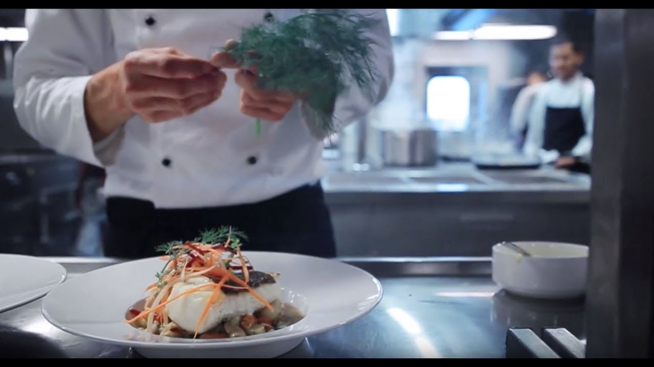 DFDS DK: Restauranter om bord | DFDS - YouTube