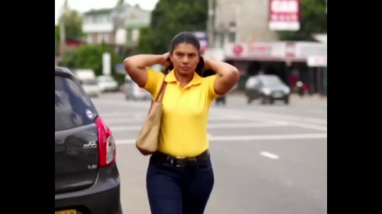 slow of Chamila peiris hot - YouTube