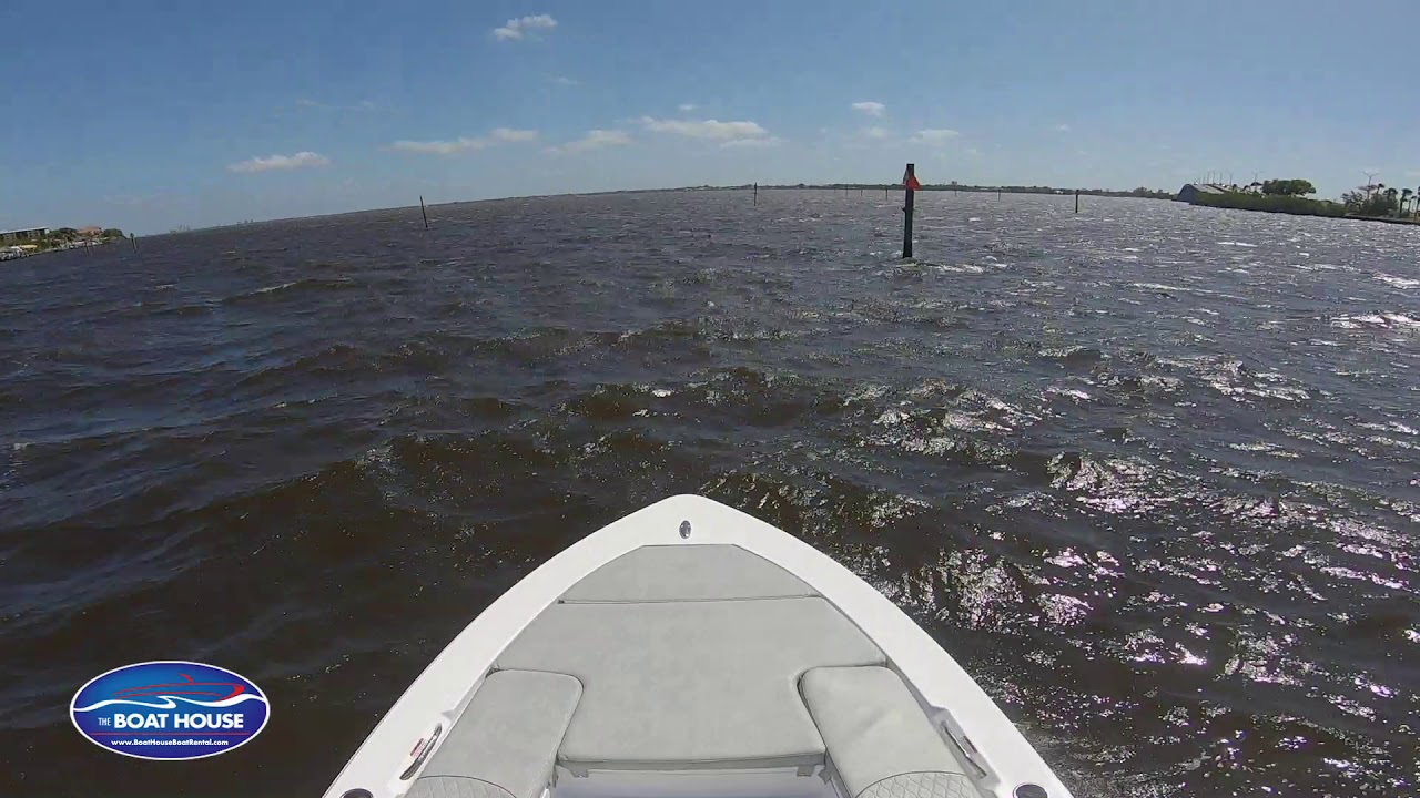Boating Through The Boat House Canal in Cape Coral, Florida. - YouTube
