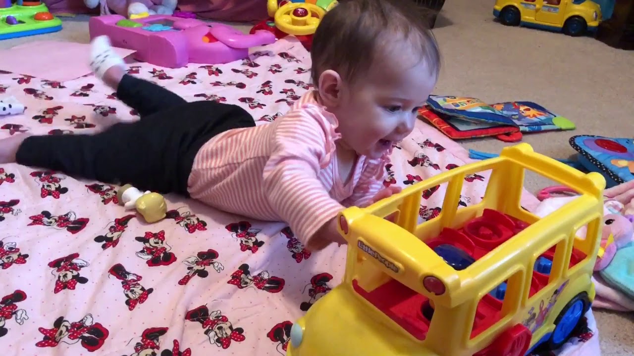Learning how to crawl - YouTube