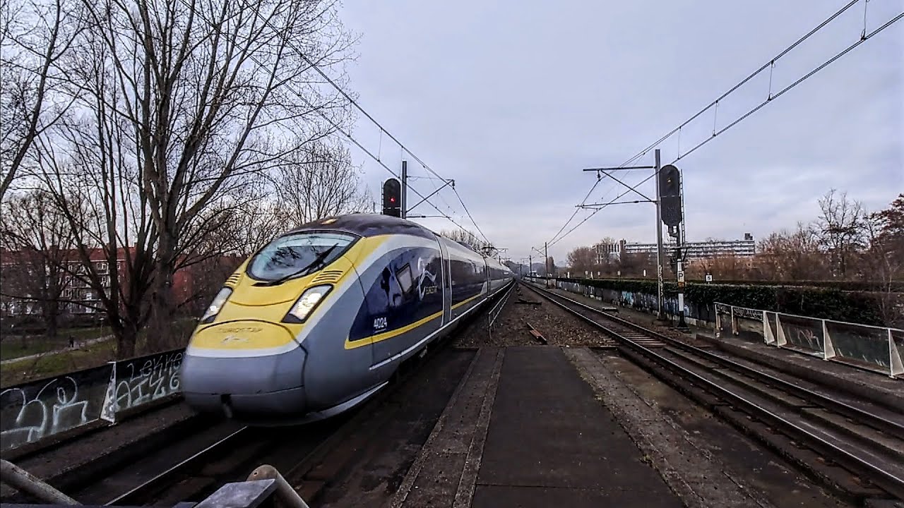 The international giant: Class 374/E320 Eurostar makes way through ...