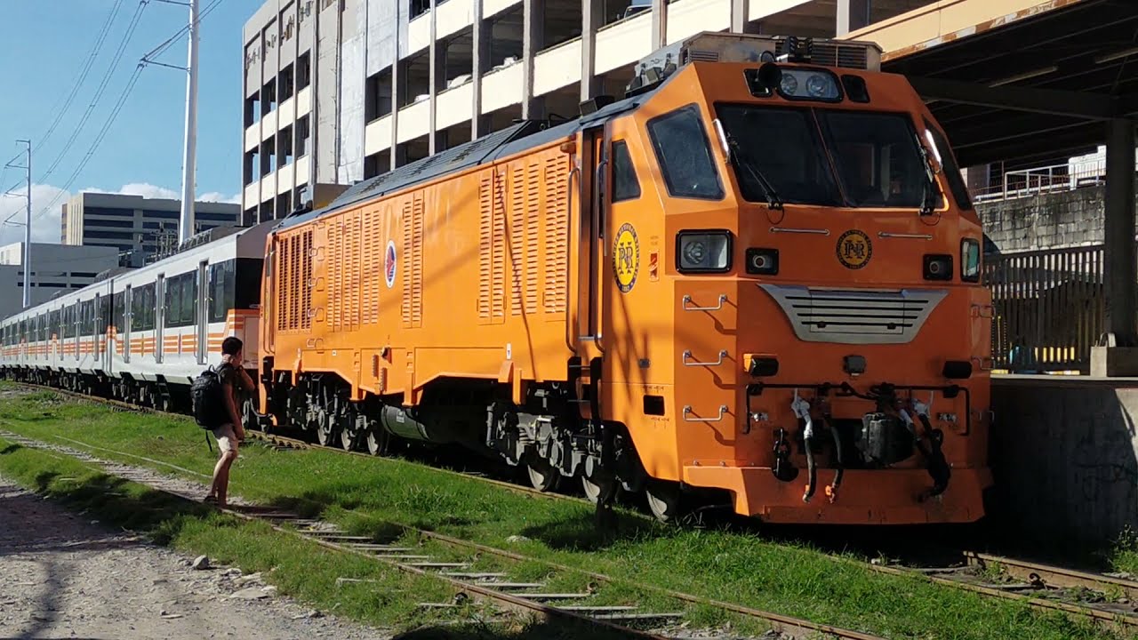 PNR Class 9000 DHL (INKA CC 300) departing Alabang Station - YouTube