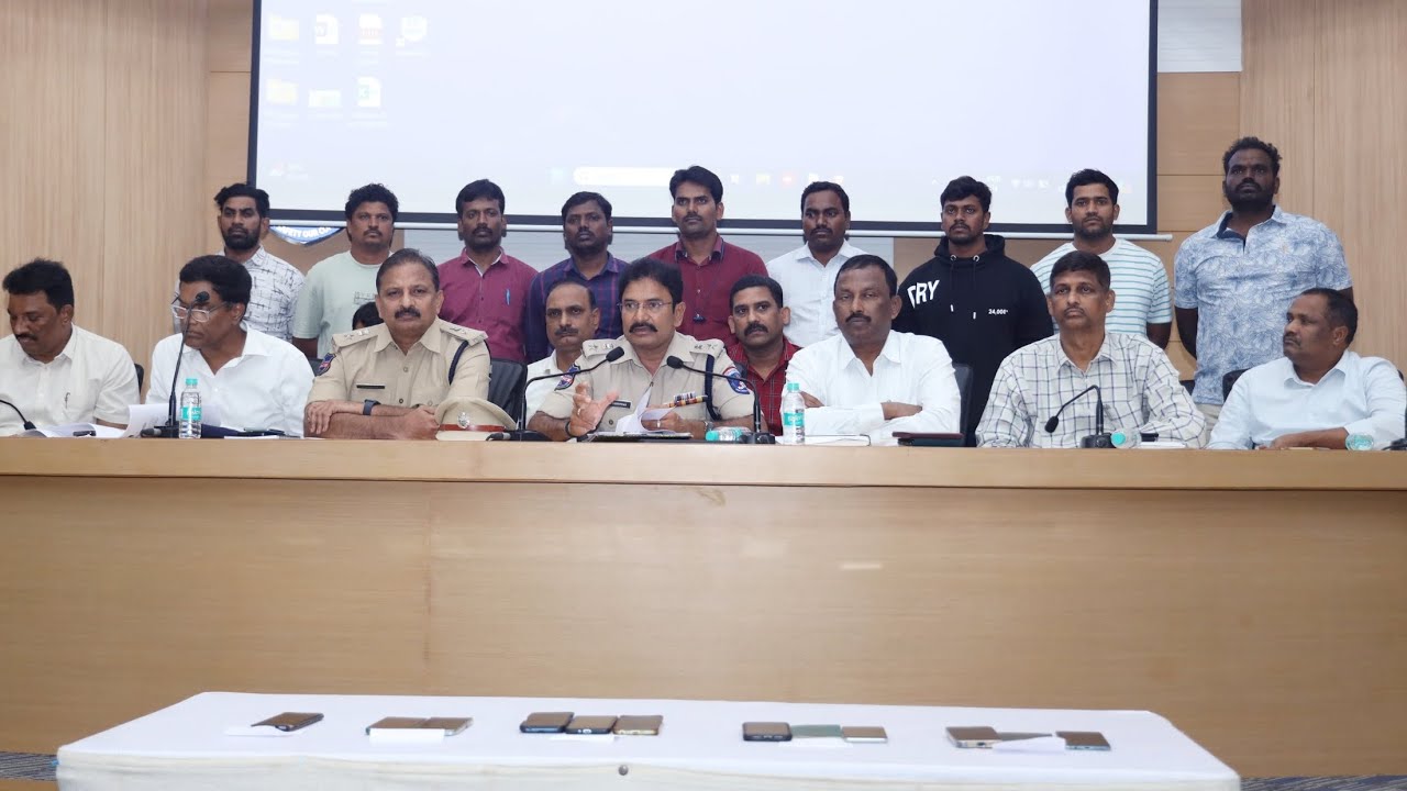 INTERNATIONAL DRUG SYNDICATE BUSTED NABBED FIVE'5 DRUG DEALERS ...