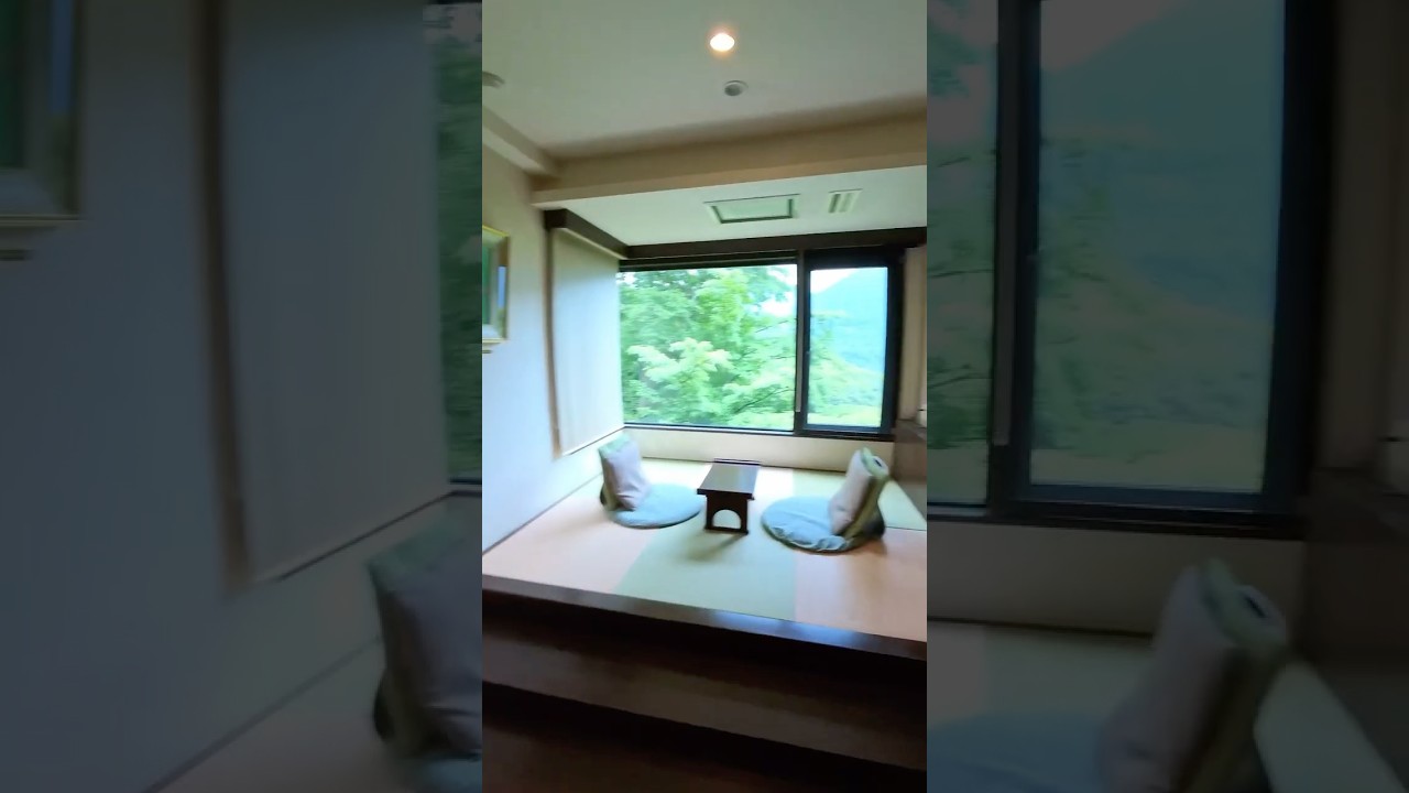 Room Tour- private hot spring in Hakone,Japan - YouTube