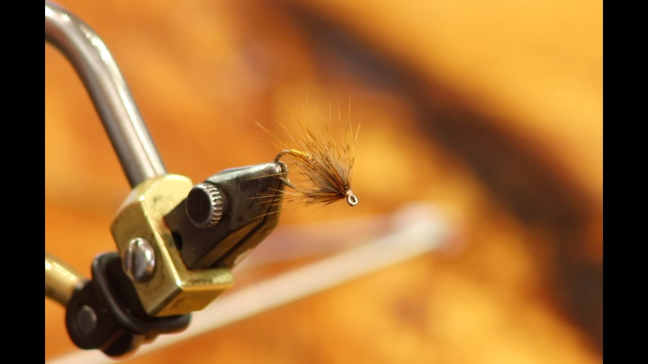 Tying a Wet Fly Variation with Kelly Galloup - YouTube