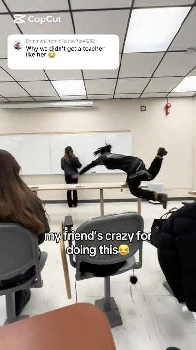 Subscribe for more coding tips⬆️#school #codingschool #college #blackboxai #collegecoding - YouTube