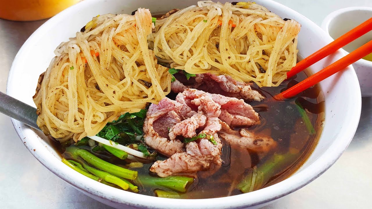 Street Breakfast, Lao Noodle Breakfast, Amazingly Delicious Lao Noodles ...