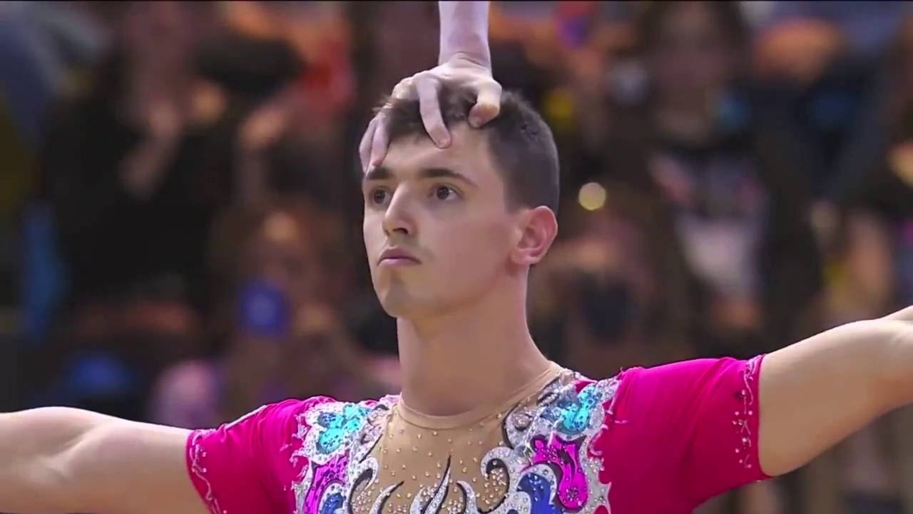 Daniel Cook Official Acrobatic Showreel - YouTube