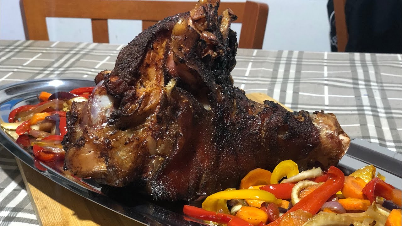 Stinco di maiale al Barbecue. Pork Shoulder BBQ - YouTube