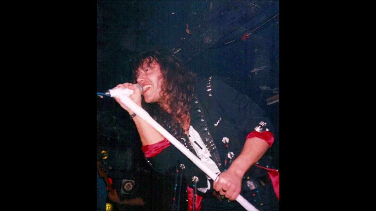 Red Dogs - Baby So Fine - YouTube