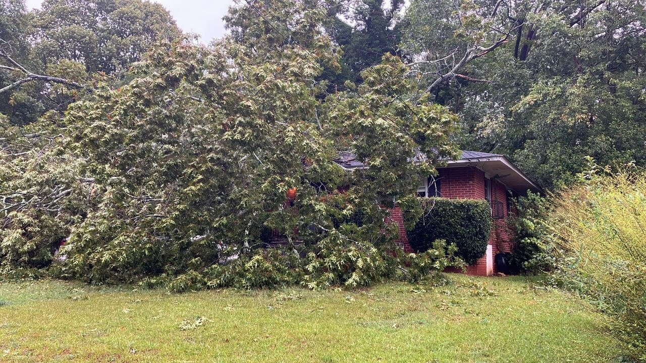 Tree slams onto southwest Atlanta home as Helene passes through Georgia ...