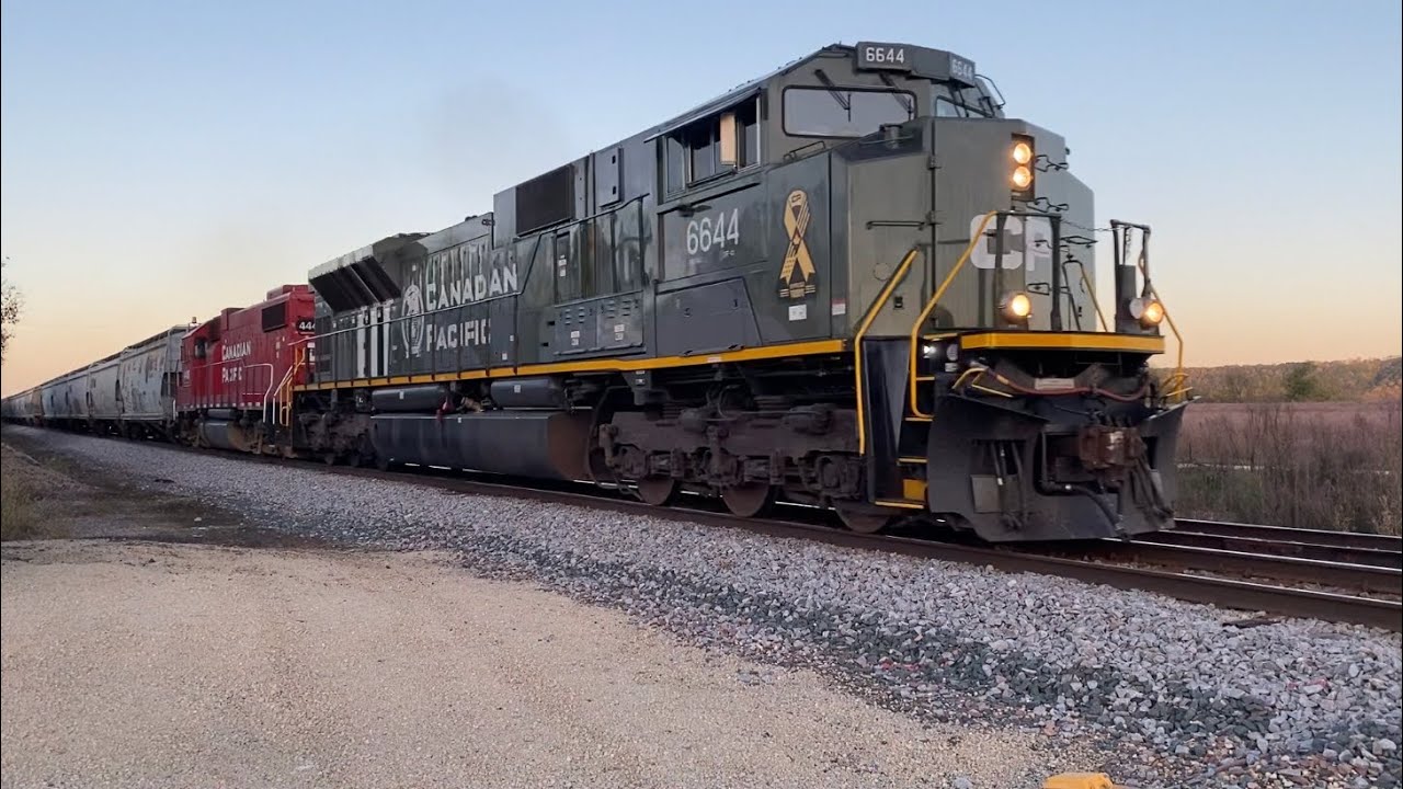 CP 474-17 with 6644 Leading - YouTube